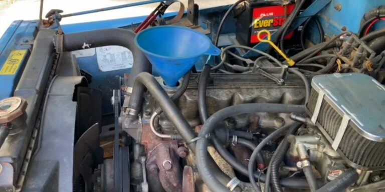 Jeep Wrangler Engine Oil Capacity & Type | 1987-2023 Models