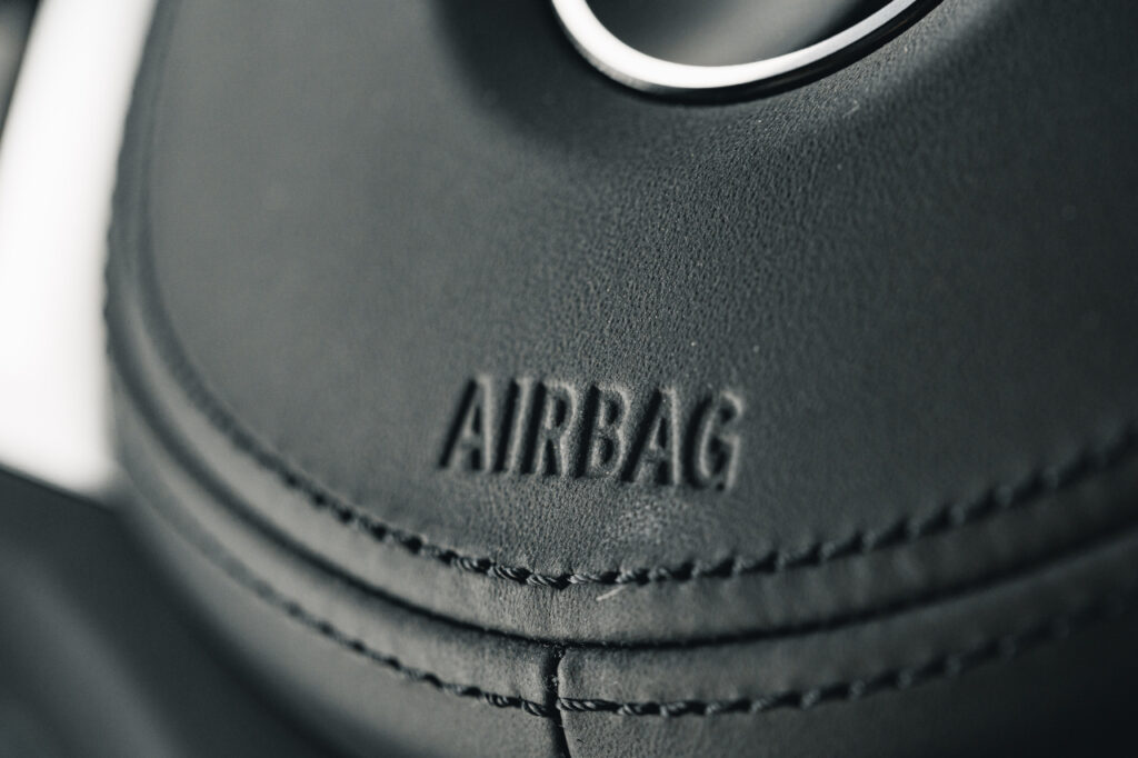 Mercedes Benz S Class Air Suspension Airbag Failures - Vehicle Sphere